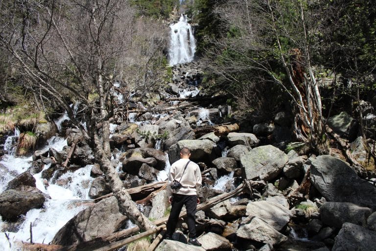 Ruta en Aigüestortes i l'Estany de Sant Maurici - Carretera y Canta