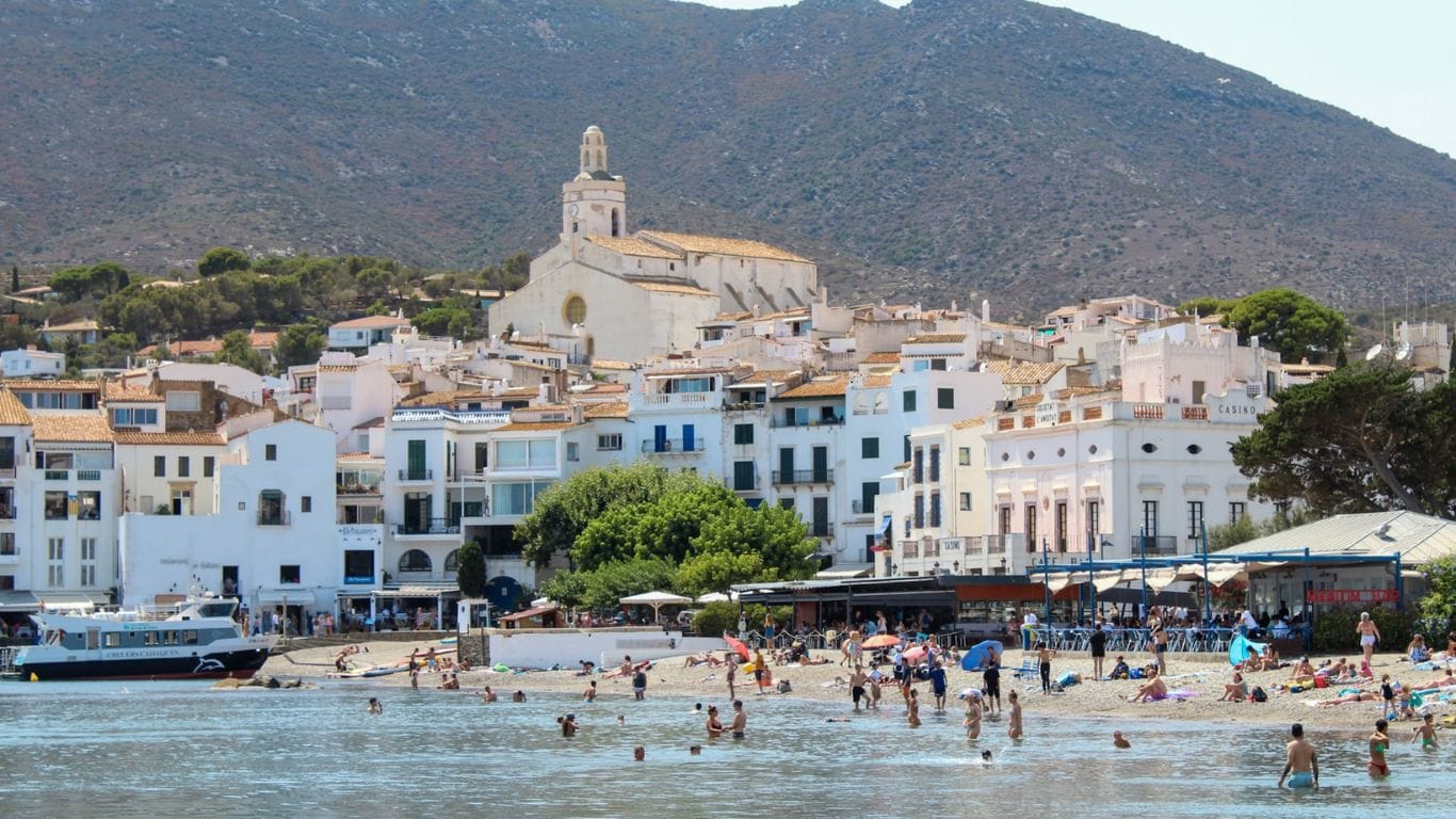 10 Cosas que ver y hacer en Roses, Girona - Carretera y Canta